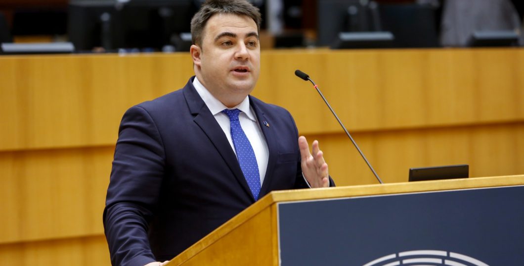 Vlad Botoș: „Am fost aleși să facem treabă, iar informarea corectă a ...