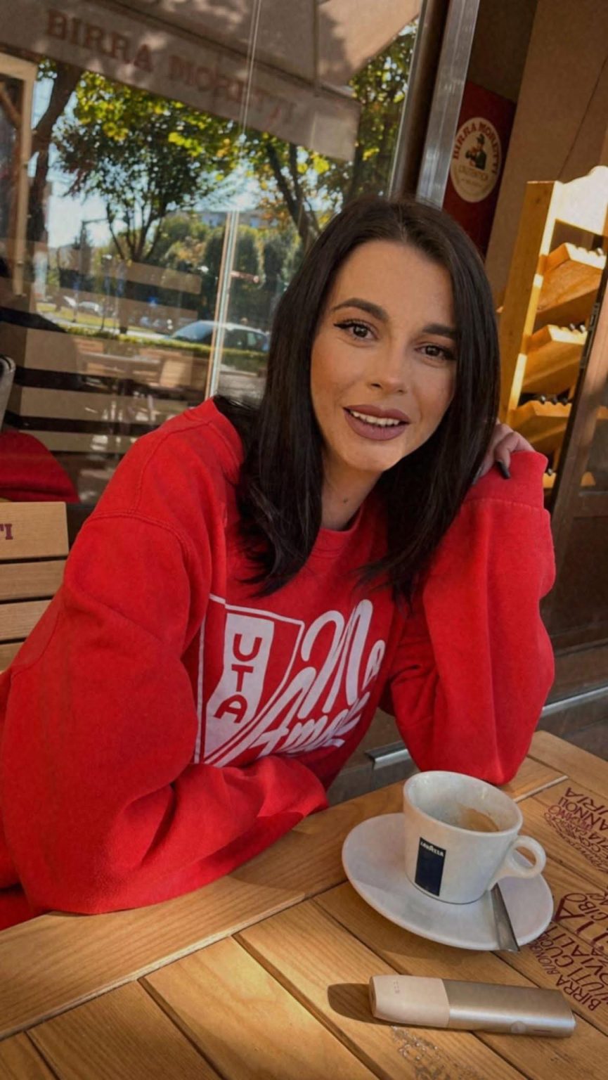 Larisa Roșu, fan înfocat al echipei UTA, s-a stins din viață la doar 34 de ani! „M-ai rupt, sunt ...