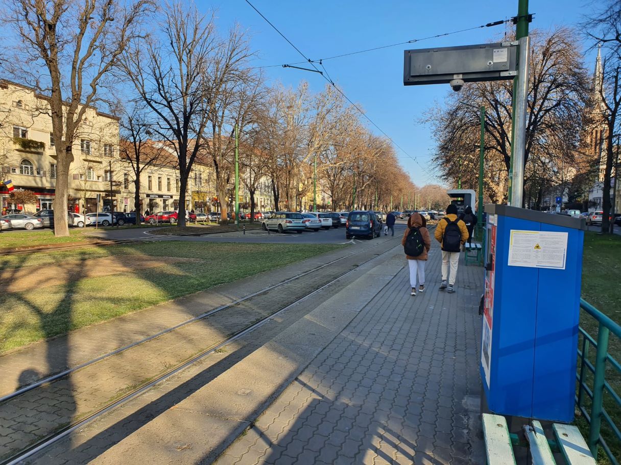 Parcare cu discriminare: ai mobil cu abonament, parchezi; nu ai, nu ...
